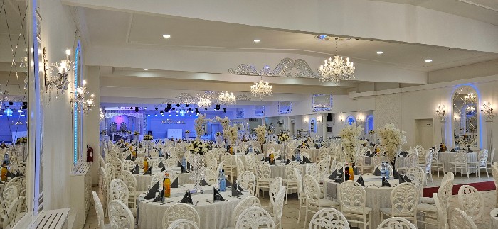 Royal-Event Center